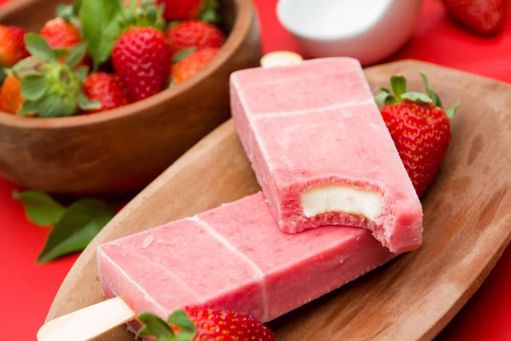 Strawberry Flavor Pairings - The Complete Industry Guide – Bickford Flavors